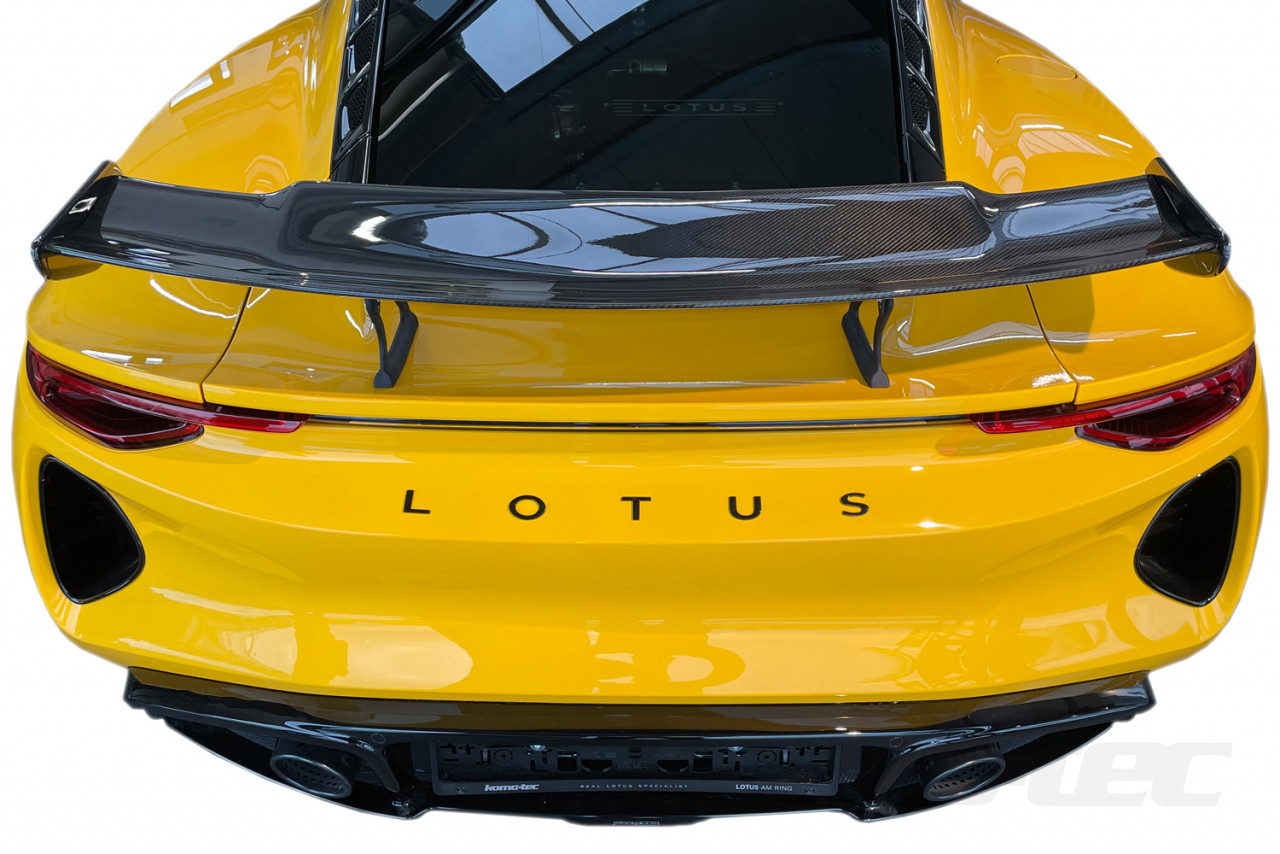 Carbon Heckflügel KT-Track für Emira