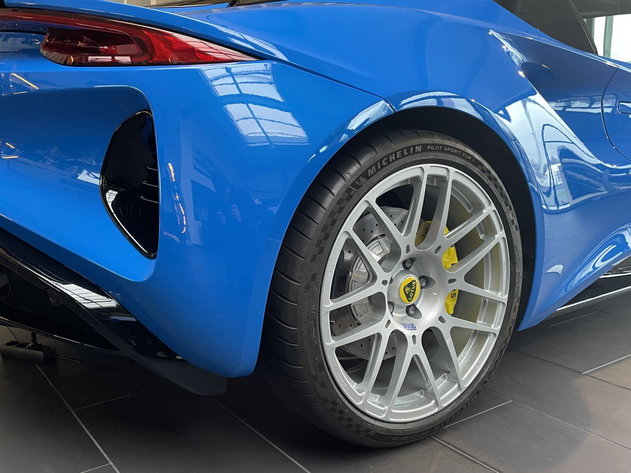 Felgensatz KT-7Forged für Emira